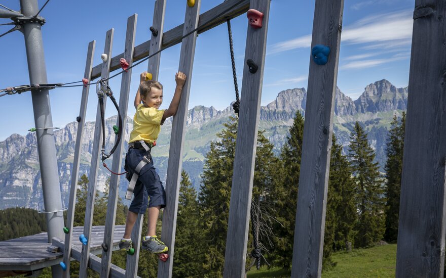 Kletterturm CLiiMBER am Flumserberg I Bergbahnen Flumserberg